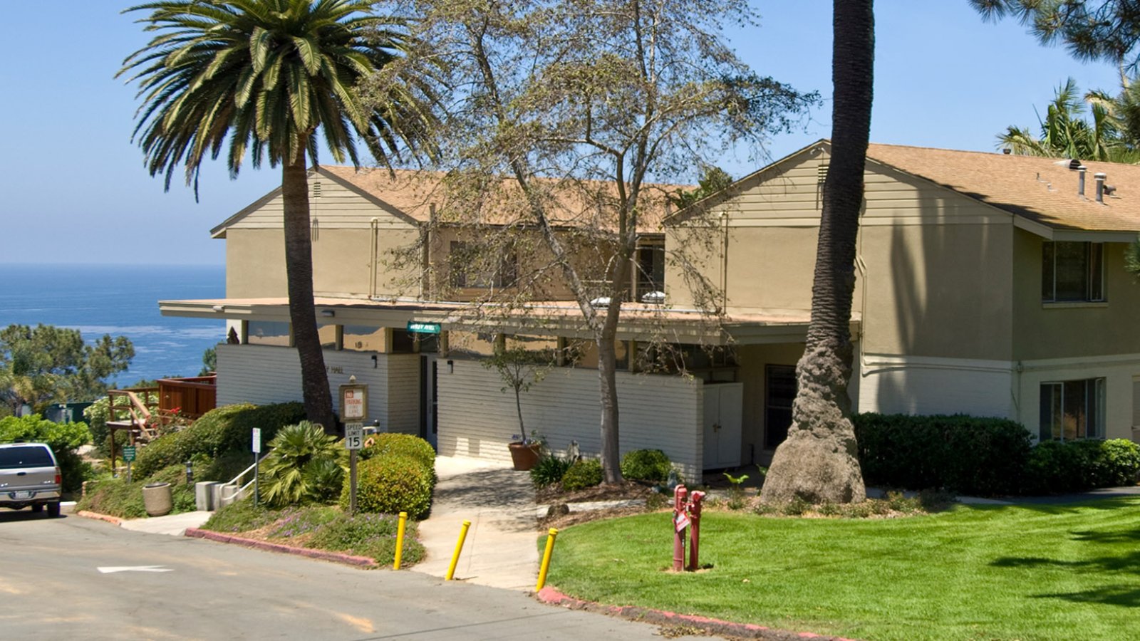 Residence Halls and Apartments | Resident Life | PLNU
